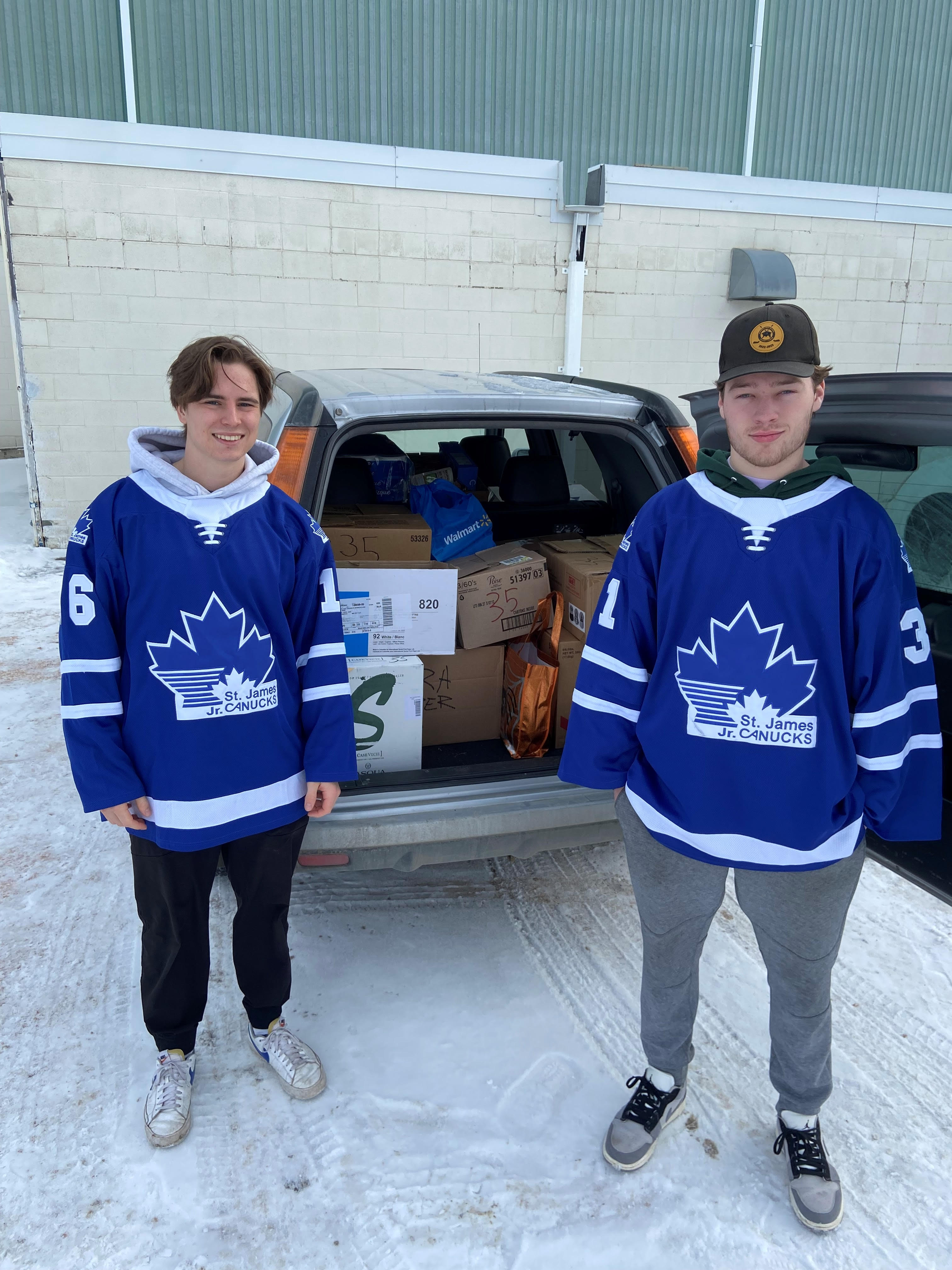 St. James Jr. Canucks Xmas Hampers 2023 | MMJHL News